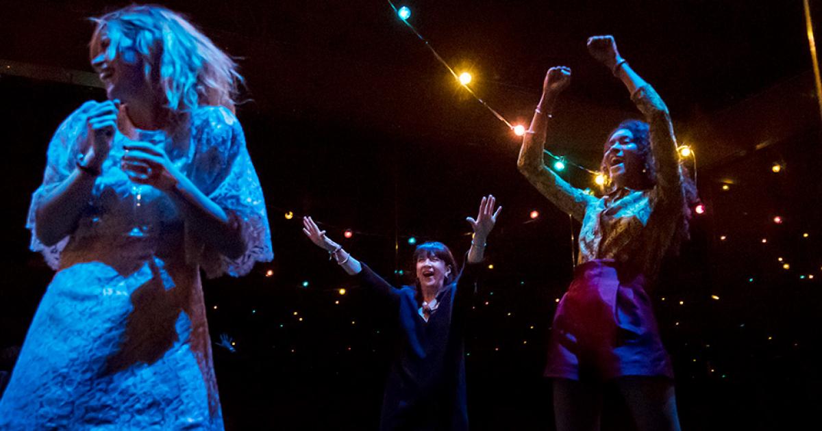 How to Book | Young Vic website